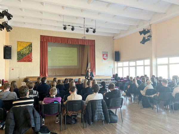 ISM „Verslo klasės“ vizitas į Vilniaus Tuskulėnų gimnaziją - ISM ... ISM „Verslo klasės“ vizitas į Vilniaus Tuskulėnų gimnaziją - ISM ...
